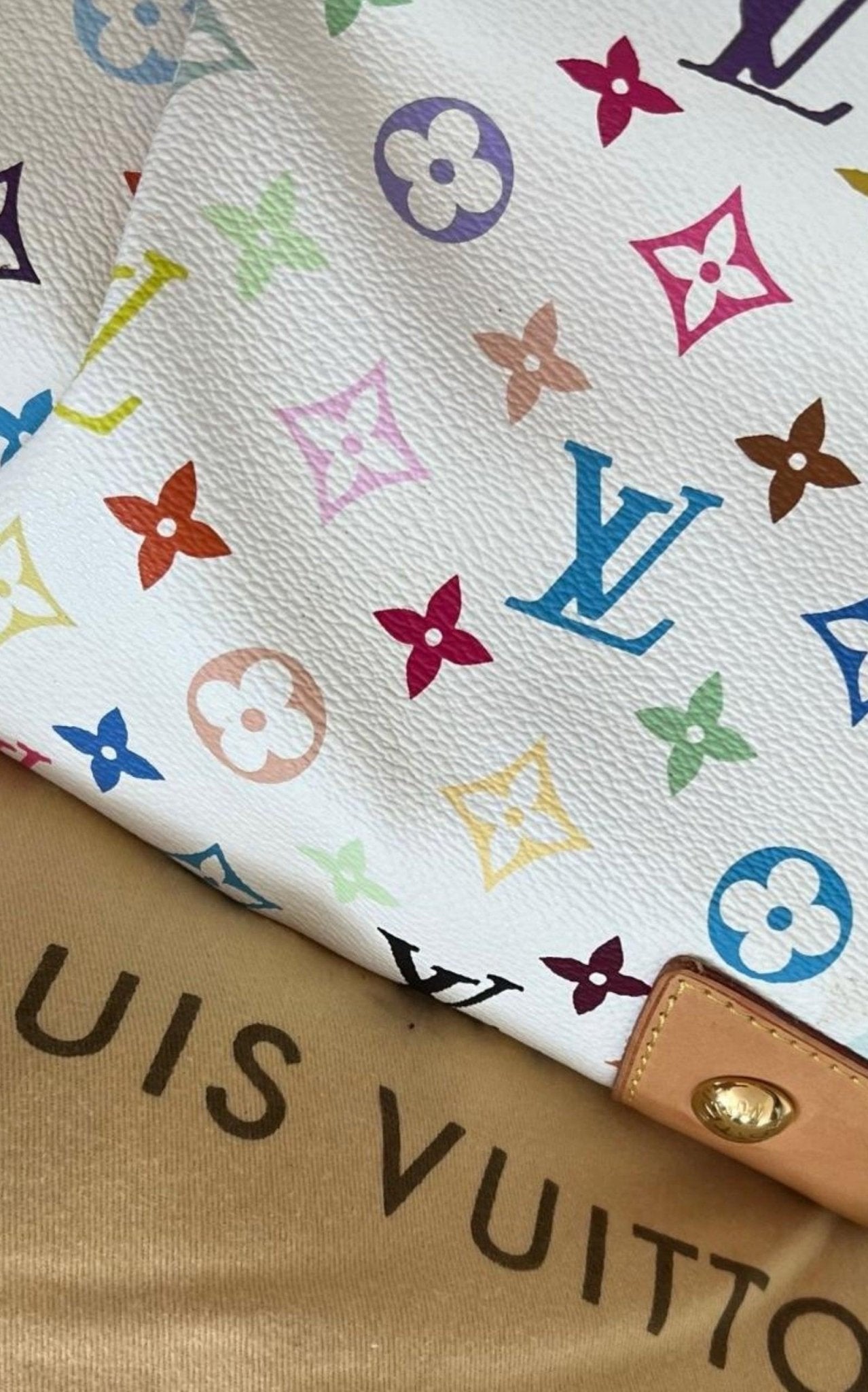 louis vuitton white pattern